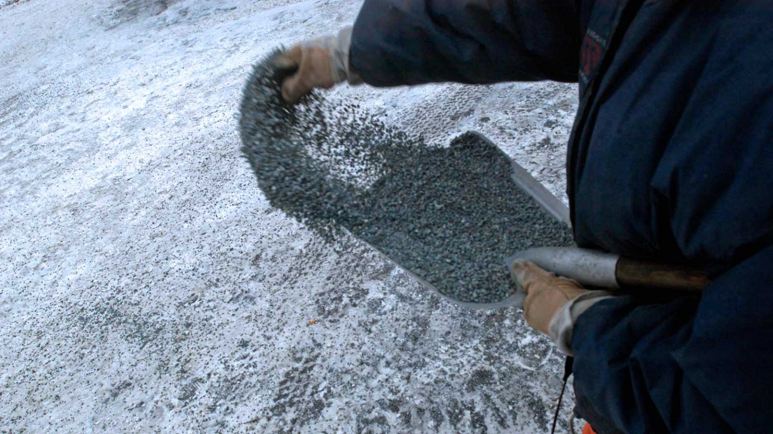 Gritting Service | Central Grounds Maintenance